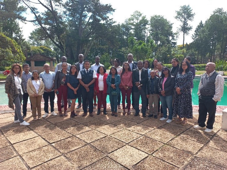 Madagascar Multi-Partner Trust Fund (MPTF) Project : Addressing the ...